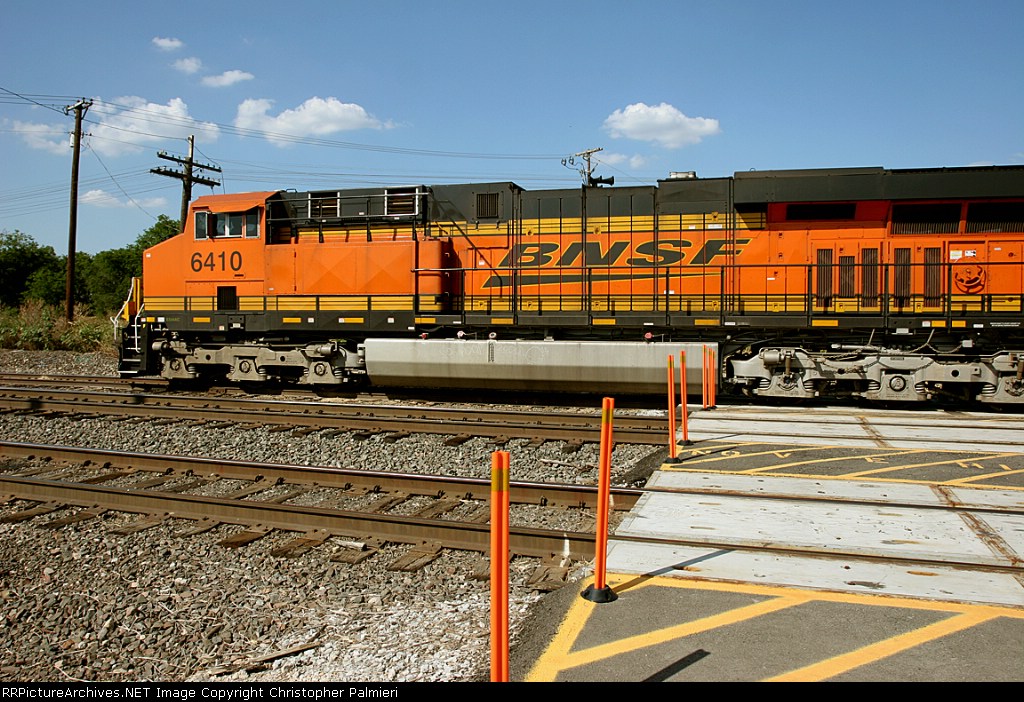 BNSF 6410